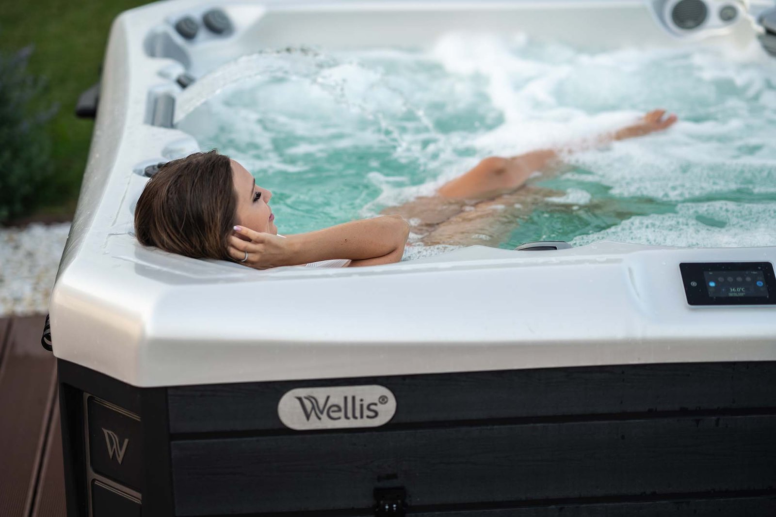 Evidence Spa - Spas, Saunas et accessoires Wellis - Nantes, Tours
